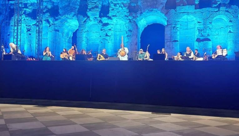 Ο Ross Daly στο Ηρώδειο - Μια συγκλονιστική συναυλία από το «Λαβύρινθο ...