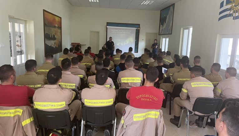 Κρήτη: Οι Δασοκομάντος εκπαιδεύονται πριν ριχτουν στη μάχη με τις ...