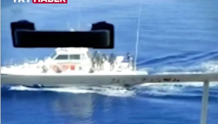 Τουρκία: Ελληνικά πλοία άνοιξαν πυρ εναντίον πλοίου με σημαία Κομόρες ...