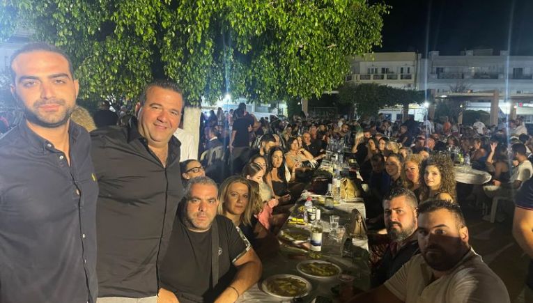Παρούσα η "Συνεργασία Ευθύνης" στο κρητικό γλέντι στο κέντρο του Γαζίου ...