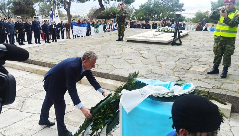 Τελέστηκε σήμερα το μνημόσυνο στους τάφους των Βενιζέλων - Τι δήλωσε ο ...