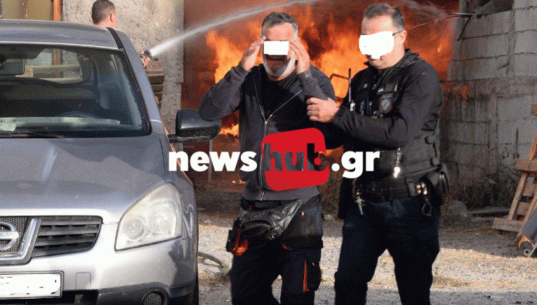 Ηράκλειο: Στιγμές πύρινης κόλασης στον Κατσαμπά - Στάχτες και αποκαϊδια ...