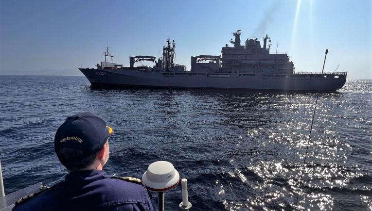 Συνεκπαίδευση Πολεμικού Ναυτικού με πλοίο της Μόνιμης Συμμαχικής ...