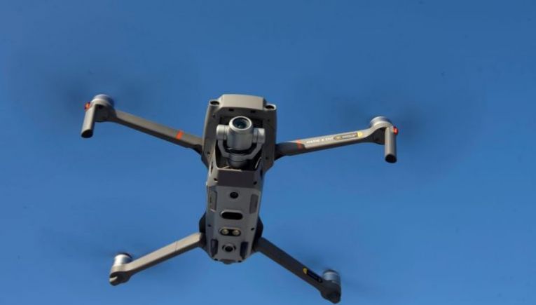 Χανιά - Γάμος Κασσελάκη με Τάιλερ: Σήκωσαν Drone στη γαμήλια τελετή και ...