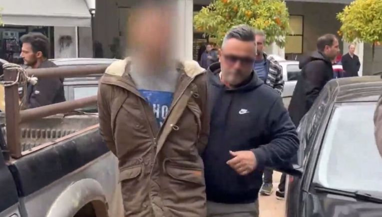 Καλαμάτα: Είχε εμμονές ότι τον κυνηγούν ο 35χρονος που σκότωσε τον ...