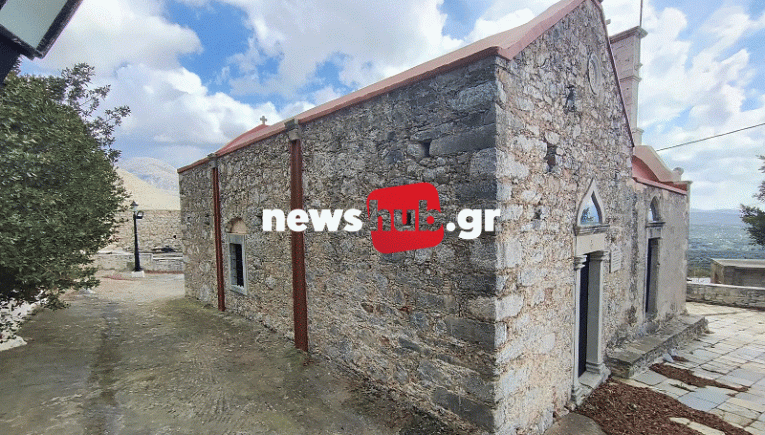 Ο Ναός των Αγίων Παντελεήμονα και Ισιδώρου: Ενα γραφικό εκκλησάκι στην ...