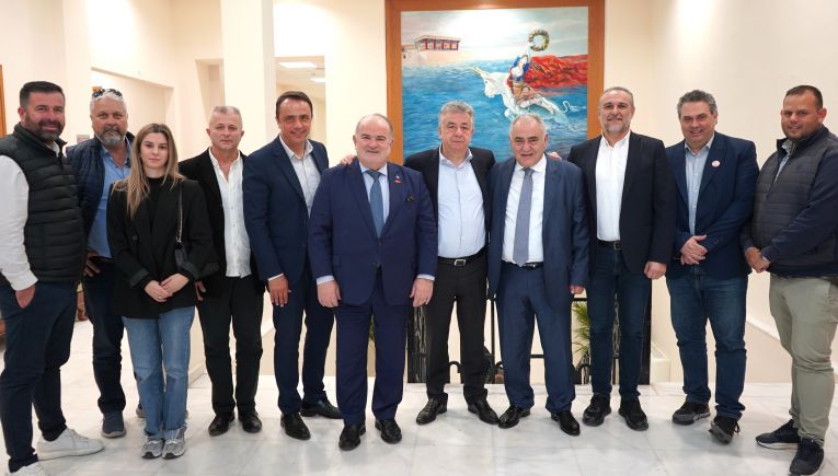 Επίσκεψη Προέδρου ΓΣΕΒΕΕ στον Περιφερειάρχη Κρήτης - Newshub.gr
