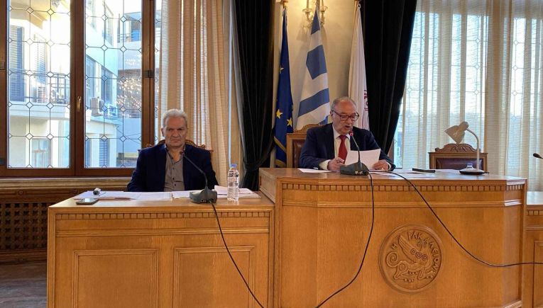 Δημοτικό Συμβούλιο: Πρόταση να δοθεί το όνομα του Κώστα Σημίτη σε δρόμο ...