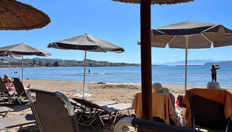 Χανιά: Πήγε για μπάνιο στην παραλία των Αγίων Αποστόλων και "έσβησε ...