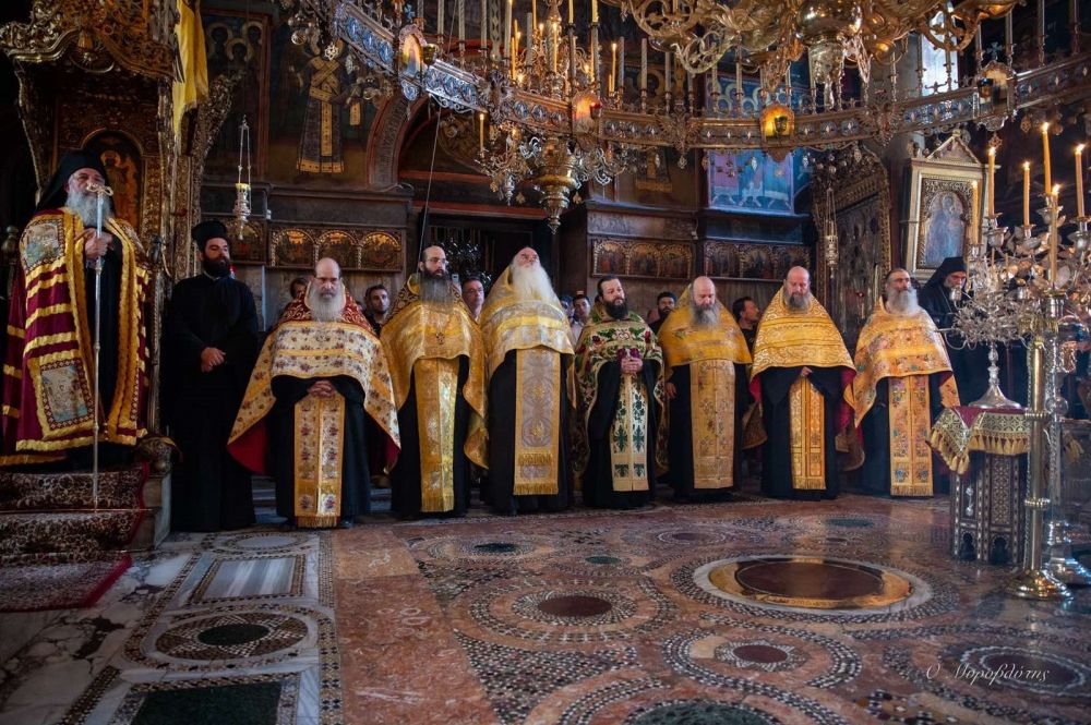 Το Άγιον Όρος επισκέφθηκε ο Αρχιεπίσκοπος Κρήτης κ. Ευγένιος - Newshub.gr