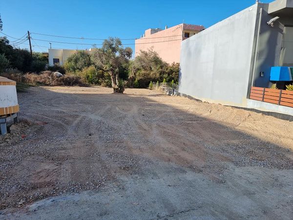 Δήμος Χερσονήσου: Ολοκληρώνεται ένα νέο δημοτικό πάρκινγκ στο Λιμένα ...