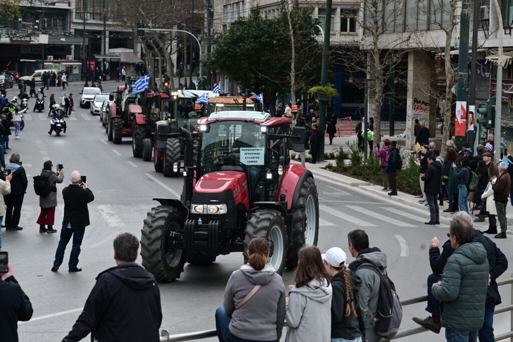 Έφυγαν τα τρακτέρ από την Αθήνα- Ποια θα είναι τα επόμενα βήματά τους ...